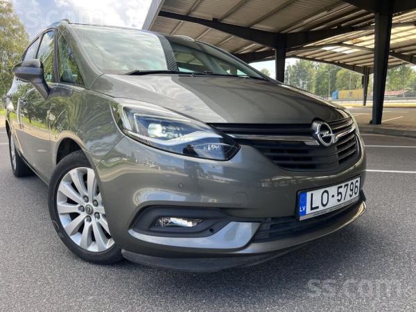 Opel Zafira 2018 Rīga vietnē Pelēks Opel Zafira 2018 Rīga, ar dzinēja tilpumu 2.00 L un nobraukumu 92 tūkst. km par 15950 €, foto 1 vietnē AUTOMOTO.COM.LV