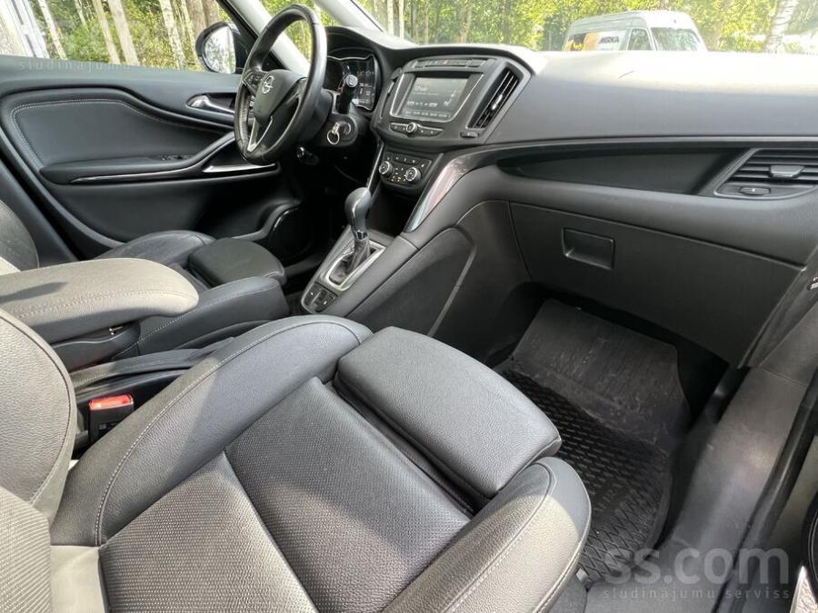 Pelēks Opel Zafira 2018 Rīga, ar dzinēja tilpumu 2.00 L un nobraukumu 92 tūkst. km par 15950 €, foto 14 vietnē AUTOMOTO.COM.LV