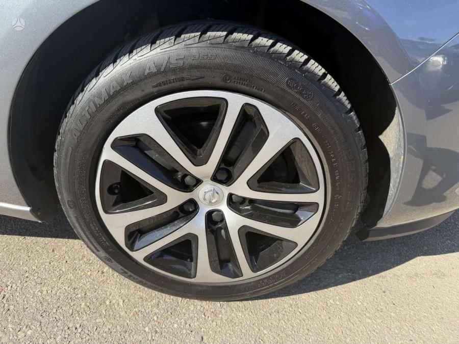 Grey Opel Zafira 2019 in Klaipeda, with an engine capacity of 1.60 L and mileage of 227 thousand km for 6999 €, photo 5 on AUTOMOTO.COM.LV