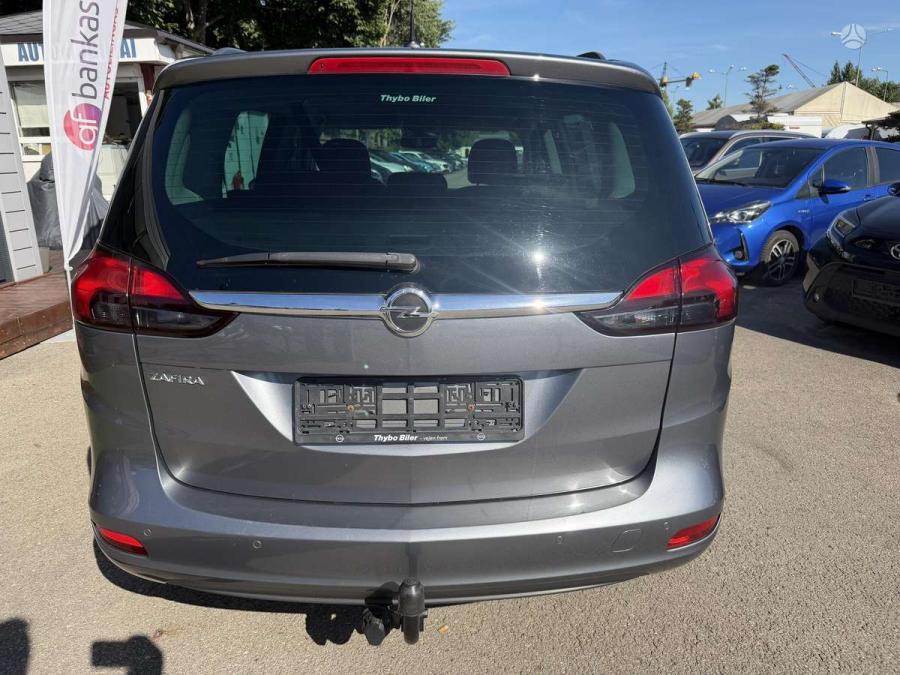 Grey Opel Zafira 2019 in Klaipeda, with an engine capacity of 1.60 L and mileage of 227 thousand km for 6999 €, photo 7 on AUTOMOTO.COM.LV
