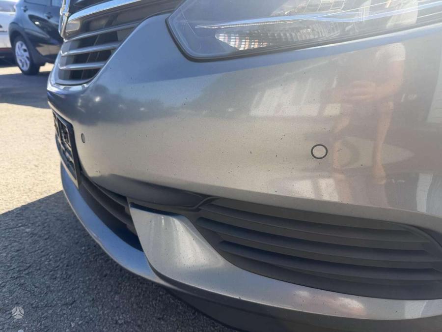 Grey Opel Zafira 2019 in Klaipeda, with an engine capacity of 1.60 L and mileage of 227 thousand km for 6999 €, photo 19 on AUTOMOTO.COM.LV