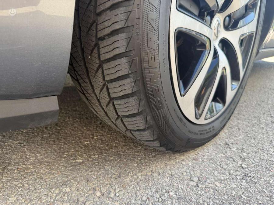 Grey Opel Zafira 2019 in Klaipeda, with an engine capacity of 1.60 L and mileage of 227 thousand km for 6999 €, photo 20 on AUTOMOTO.COM.LV
