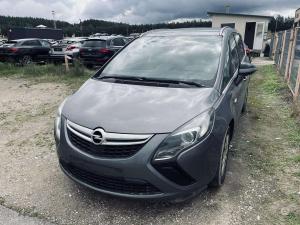 Grey Opel Zafira 2016 in Vilnius, with an engine capacity of 1.56 L and mileage of 178 thousand km for 4270 €, photo 5 on AUTOMOTO.COM.LV