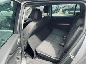 Grey Opel Zafira 2016 in Vilnius, with an engine capacity of 1.56 L and mileage of 178 thousand km for 4270 €, photo 22 on AUTOMOTO.COM.LV