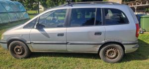 Grey Opel Zafira 2000 in Vilnius, with an engine capacity of 2.00 L and mileage of 364 thousand km for 600 €, photo 3 on AUTOMOTO.COM.LV