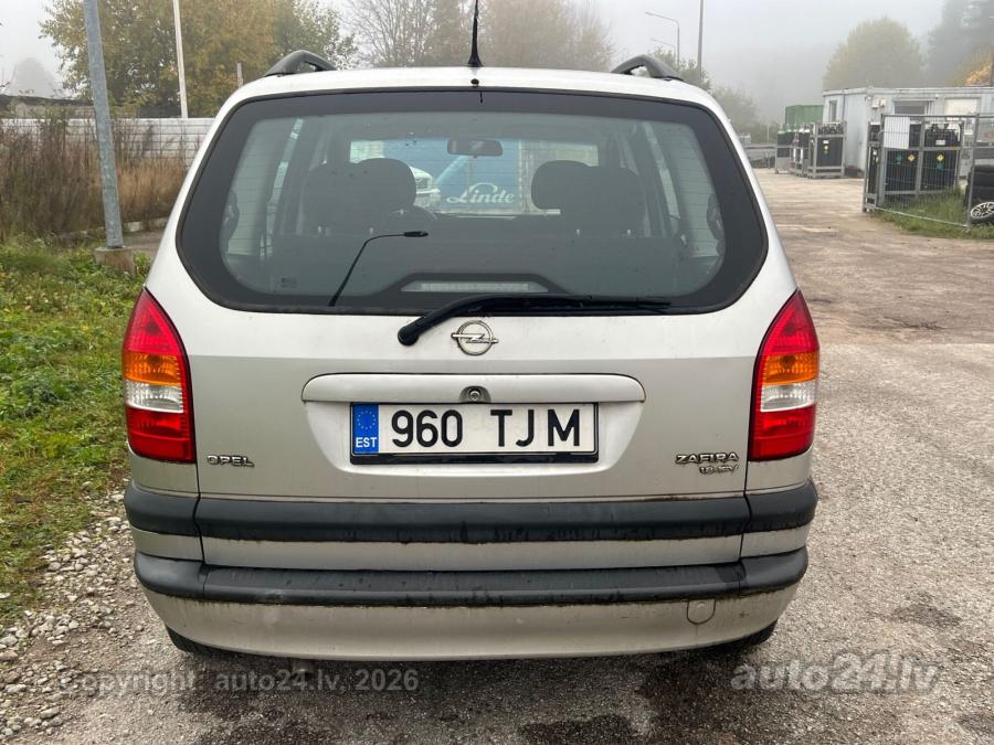 Grey Opel Zafira 2000 in Narva, with an engine capacity of 1.80 L and mileage of 194 thousand km for 699 €, photo 6 on AUTOMOTO.COM.LV