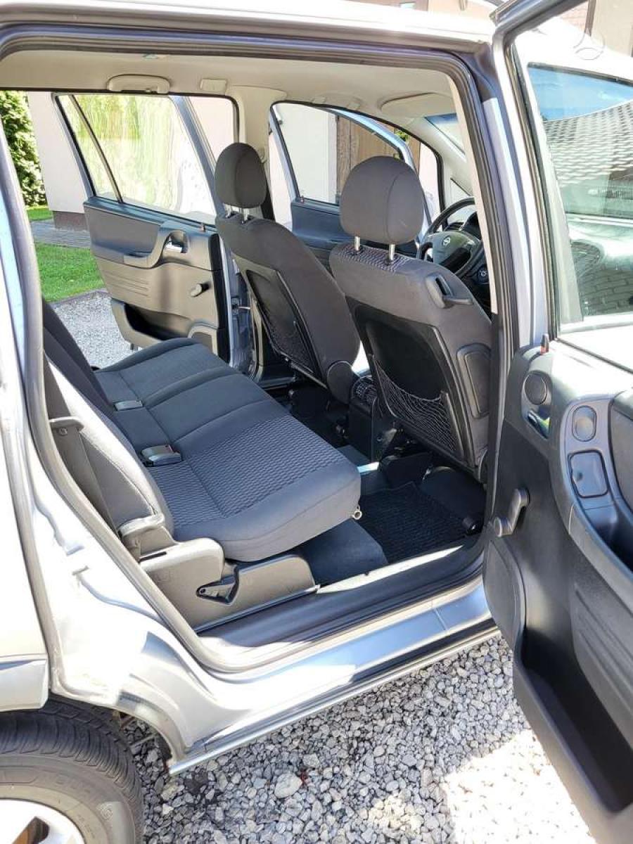 Pelēks Opel Zafira 2003 Šauļi, ar dzinēja tilpumu 2.00 L un nobraukumu 199 tūkst. km par 999 €, foto 14 vietnē AUTOMOTO.COM.LV