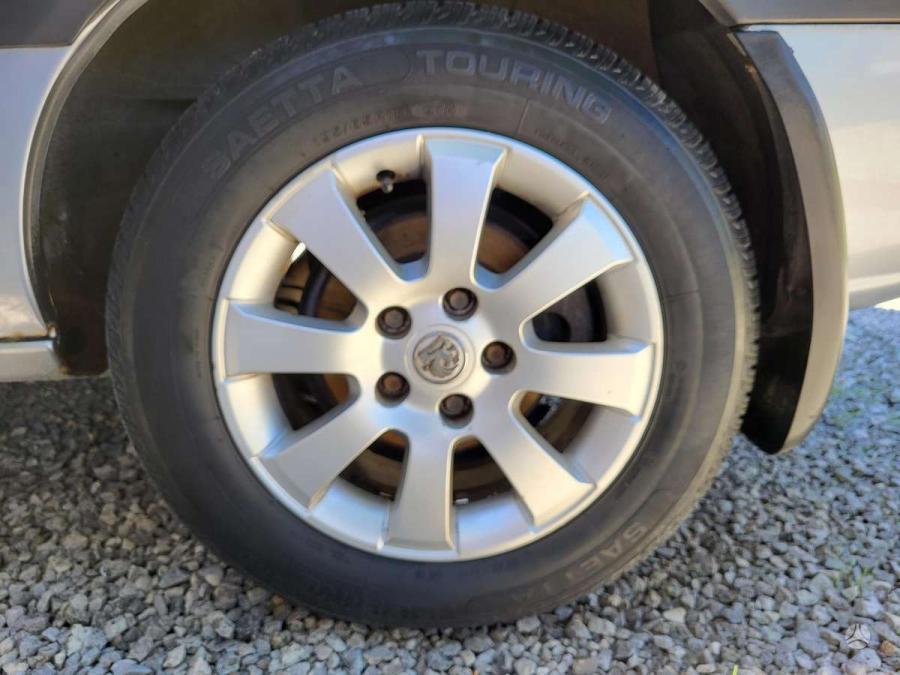 Pelēks Opel Zafira 2003 Šauļi, ar dzinēja tilpumu 2.00 L un nobraukumu 199 tūkst. km par 999 €, foto 30 vietnē AUTOMOTO.COM.LV
