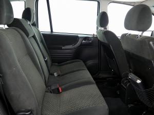 Pelēks Opel Zafira 2003 Tallina, ar dzinēja tilpumu 2.20 L un nobraukumu 245 tūkst. km par 799 €, foto 8 vietnē AUTOMOTO.COM.LV