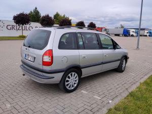 Grey Opel Zafira 2003 in Marijampole, with an engine capacity of 2.17 L and mileage of 260 thousand km for 900 €, photo 5 on AUTOMOTO.COM.LV