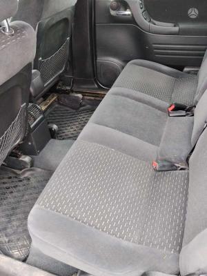 Grey Opel Zafira 2003 in Marijampole, with an engine capacity of 2.17 L and mileage of 260 thousand km for 900 €, photo 9 on AUTOMOTO.COM.LV