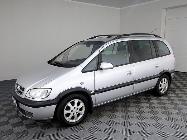 Grey Opel Zafira 2003 in Tallinn, with an engine capacity of 2.20 L and mileage of 245 thousand km for 699 €, photo 2 on AUTOMOTO.COM.LV