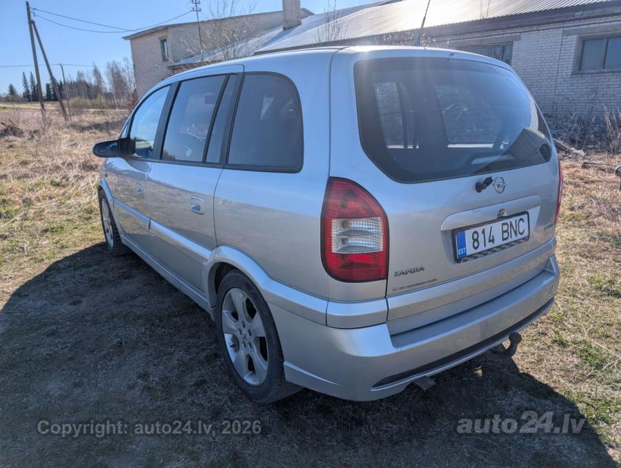 Pelēks Opel Zafira 2004 Rakvere, ar dzinēja tilpumu 2.20 L un nobraukumu 0 tūkst. km par 999 €, foto 4 vietnē AUTOMOTO.COM.LV