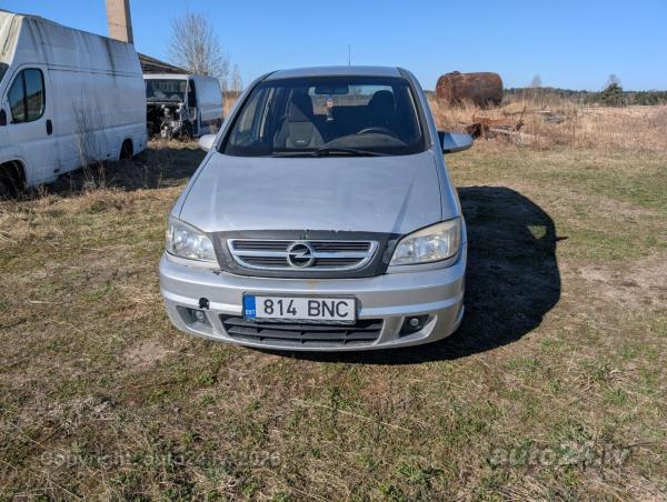 Grey Opel Zafira 2004 in Rakvere, with an engine capacity of 2.20 L and mileage of 0 thousand km for 999 €, photo 9 on AUTOMOTO.COM.LV