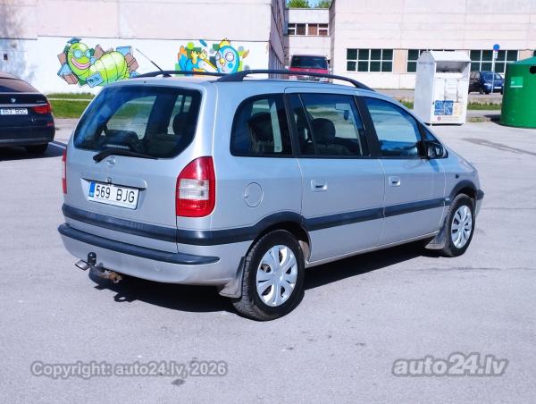 Grey Opel Zafira 2004 in Tartu, with an engine capacity of 2.00 L and mileage of 390 thousand km for 1300 €, photo 3 on AUTOMOTO.COM.LV