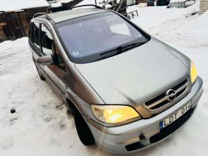 Pelēks Opel Zafira 2005 Kauņa, ar dzinēja tilpumu 2.17 L un nobraukumu 317 tūkst. km par 1050 €, foto 2 vietnē AUTOMOTO.COM.LV