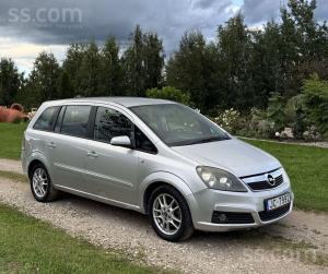 Pelēks Opel Zafira 2005 Talsi, ar dzinēja tilpumu 1.90 L un nobraukumu 399 tūkst. km par 1295 €, foto 4 vietnē AUTOMOTO.COM.LV