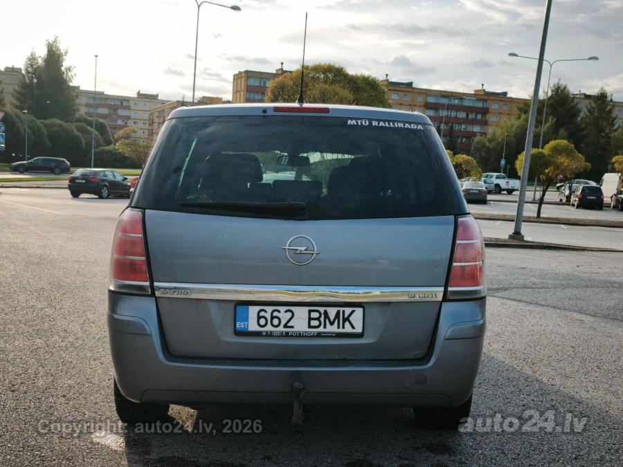 Pelēks Opel Zafira 2005 Tartu, ar dzinēja tilpumu 1.90 L un nobraukumu 277 tūkst. km par 1499 €, foto 5 vietnē AUTOMOTO.COM.LV