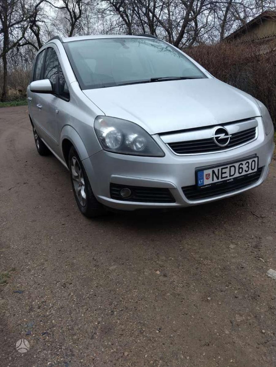 Pelēks Opel Zafira 2006 Viļņa, ar dzinēja tilpumu 2.20 L un nobraukumu 250 tūkst. km par 1950 €, foto 2 vietnē AUTOMOTO.COM.LV
