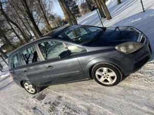 Grey Opel Zafira 2006 in Siauliai, with an engine capacity of 0.00 L and mileage of 313 thousand km for 1250 €, photo 25 on AUTOMOTO.COM.LV