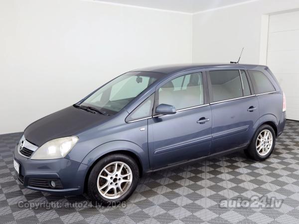 Grey Opel Zafira 2006 in Tallinn, with an engine capacity of 2.20 L and mileage of 265 thousand km for 999 €, photo 2 on AUTOMOTO.COM.LV