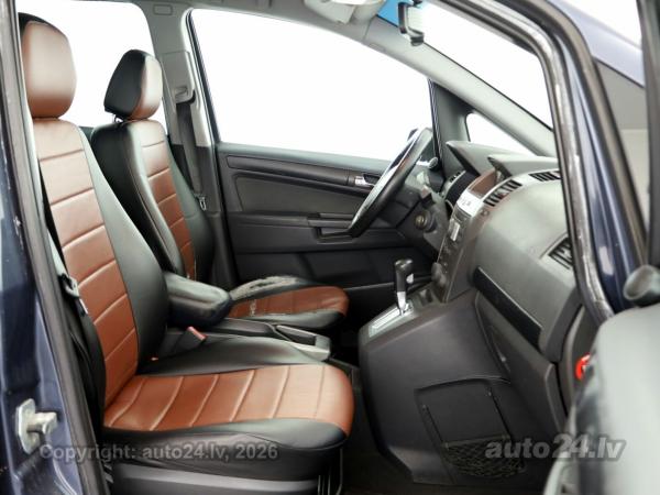 Grey Opel Zafira 2006 in Tallinn, with an engine capacity of 2.20 L and mileage of 265 thousand km for 999 €, photo 6 on AUTOMOTO.COM.LV