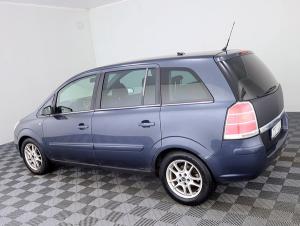 Серый Опель Зафира 2006 в Таллин, объемом двигателя 2.20 л и пробегом 265 тыс. км за 999 €, фото 5 на AUTOMOTO.COM.LV
