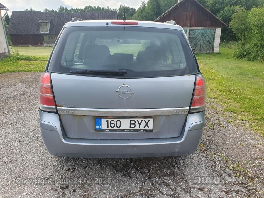 Grey Opel Zafira 2006 in Rapla, with an engine capacity of 1.90 L and mileage of 290 thousand km for 600 €, photo 5 on AUTOMOTO.COM.LV