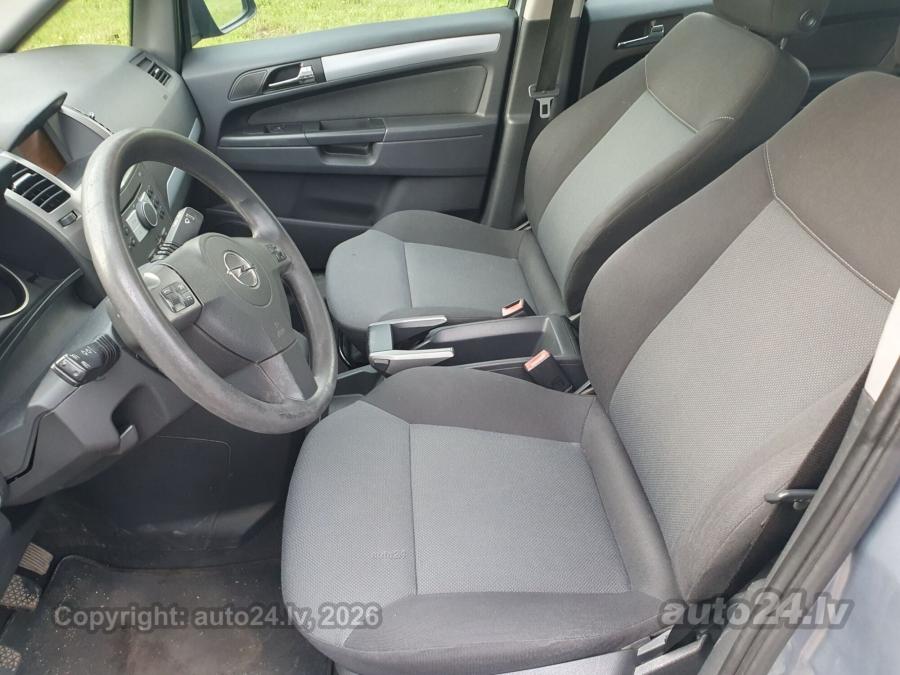 Grey Opel Zafira 2006 in Rapla, with an engine capacity of 1.90 L and mileage of 290 thousand km for 600 €, photo 7 on AUTOMOTO.COM.LV