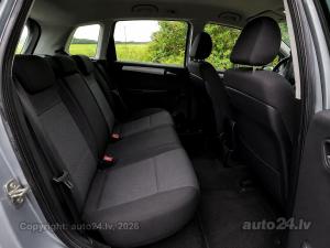 Grey Opel Zafira 2006 in Tartu, with an engine capacity of 1.90 L and mileage of 290 thousand km for 990 €, photo 7 on AUTOMOTO.COM.LV