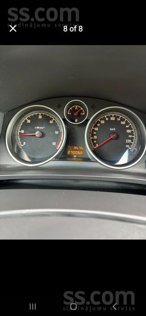 Grey Opel Zafira 2006 in Aizkraukle, with an engine capacity of 1.90 L and mileage of 270 thousand km for 1200 €, photo 9 on AUTOMOTO.COM.LV