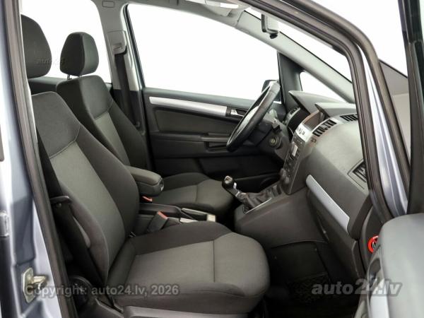 Grey Opel Zafira 2007 in Tallinn, with an engine capacity of 1.80 L and mileage of 259 thousand km for 1799 €, photo 6 on AUTOMOTO.COM.LV