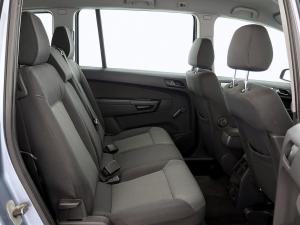 Pelēks Opel Zafira 2007 Tallina, ar dzinēja tilpumu 1.80 L un nobraukumu 259 tūkst. km par 1499 €, foto 16 vietnē AUTOMOTO.COM.LV