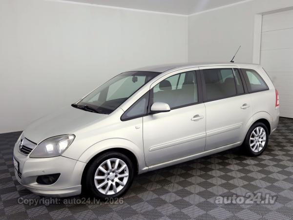Grey Opel Zafira 2008 in Tallinn, with an engine capacity of 1.90 L and mileage of 346 thousand km for 1999 €, photo 2 on AUTOMOTO.COM.LV
