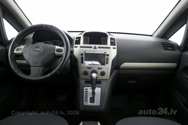 Grey Opel Zafira 2008 in Tallinn, with an engine capacity of 1.90 L and mileage of 346 thousand km for 1999 €, photo 5 on AUTOMOTO.COM.LV
