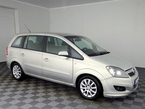 Pelēks Opel Zafira 2008 Tallina, ar dzinēja tilpumu 1.90 L un nobraukumu 346 tūkst. km par 1899 €, foto 10 vietnē AUTOMOTO.COM.LV