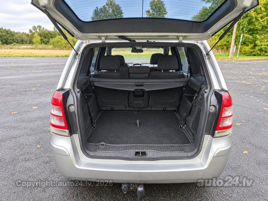 Pelēks Opel Zafira 2008 Tartu, ar dzinēja tilpumu 1.70 L un nobraukumu 223 tūkst. km par 2200 €, foto 11 vietnē AUTOMOTO.COM.LV