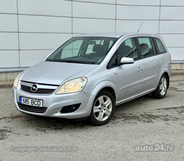 Grey Opel Zafira 2009 in Tallinn, with an engine capacity of 1.80 L and mileage of 127 thousand km for 2499 €, photo 1 on AUTOMOTO.COM.LV