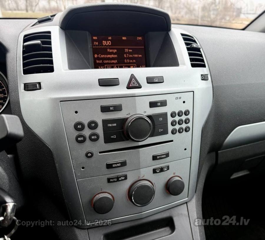 Grey Opel Zafira 2009 in Tallinn, with an engine capacity of 1.80 L and mileage of 127 thousand km for 2499 €, photo 14 on AUTOMOTO.COM.LV