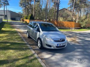 Grey Opel Zafira 2009 in Tallinn, with an engine capacity of 1.80 L and mileage of 125 thousand km for 2199 €, photo  on AUTOMOTO.COM.LV