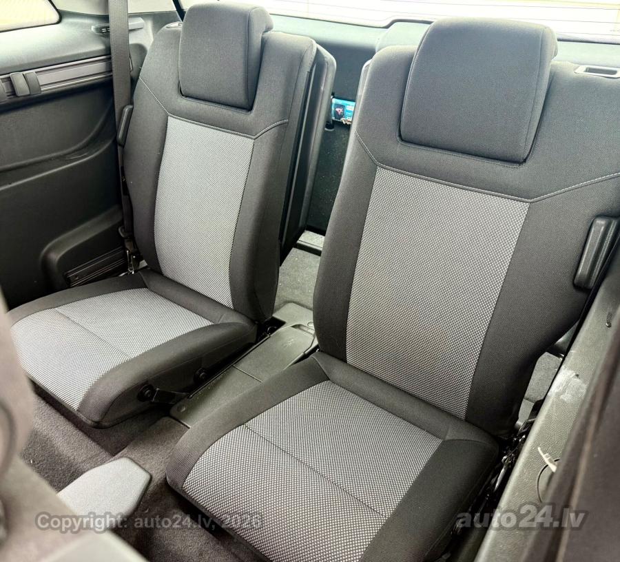 Grey Opel Zafira 2009 in Tallinn, with an engine capacity of 1.80 L and mileage of 125 thousand km for 2199 €, photo 8 on AUTOMOTO.COM.LV