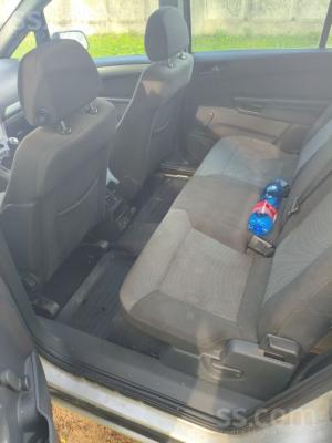 Pelēks Opel Zafira 2009 Dobele, ar dzinēja tilpumu 1.70 L un nobraukumu 187 tūkst. km par 1550 €, foto 7 vietnē AUTOMOTO.COM.LV