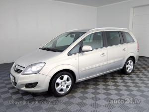 Grey Opel Zafira 2010 in Tallinn, with an engine capacity of 1.90 L and mileage of 256 thousand km for 999 €, photo 2 on AUTOMOTO.COM.LV