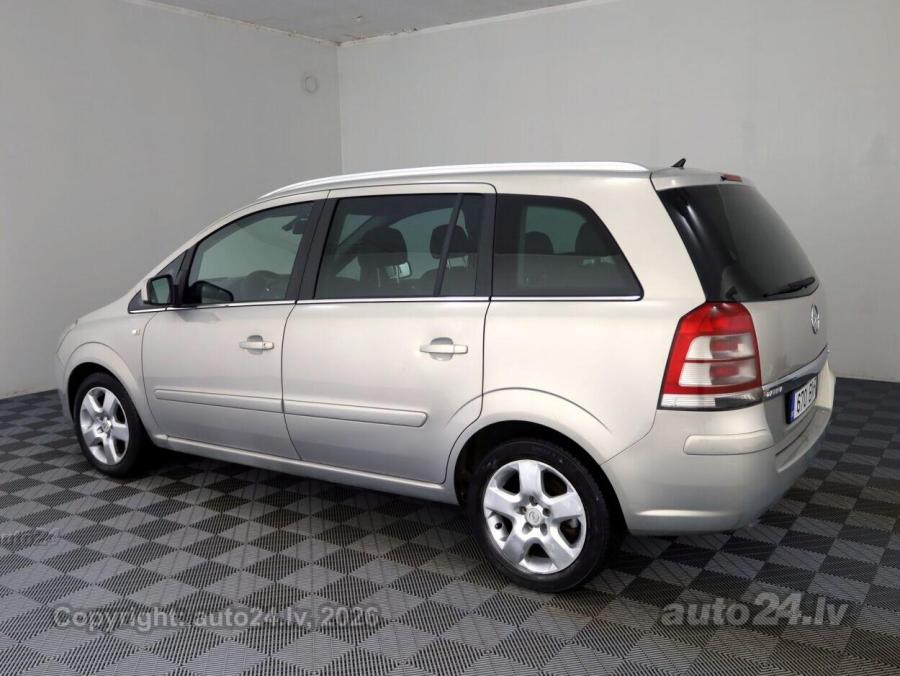 Grey Opel Zafira 2010 in Tallinn, with an engine capacity of 1.90 L and mileage of 256 thousand km for 999 €, photo 4 on AUTOMOTO.COM.LV