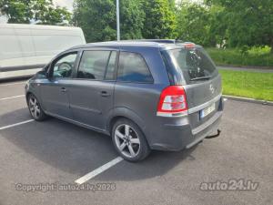 Pelēks Opel Zafira 2010 Narva, ar dzinēja tilpumu 1.70 L un nobraukumu 400 tūkst. km par 1200 €, foto 5 vietnē AUTOMOTO.COM.LV