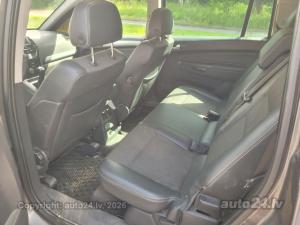 Pelēks Opel Zafira 2010 Narva, ar dzinēja tilpumu 1.70 L un nobraukumu 400 tūkst. km par 1200 €, foto 7 vietnē AUTOMOTO.COM.LV