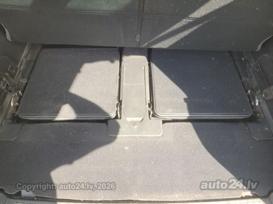 Pelēks Opel Zafira 2010 Narva, ar dzinēja tilpumu 1.70 L un nobraukumu 400 tūkst. km par 1200 €, foto 8 vietnē AUTOMOTO.COM.LV