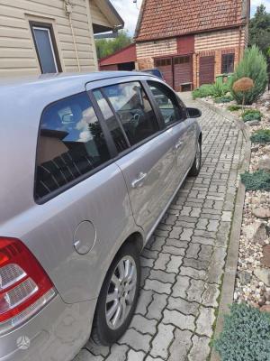 Pelēks Opel Zafira 2010 Marijampole, ar dzinēja tilpumu 1.60 L un nobraukumu 275 tūkst. km par 2200 €, foto 8 vietnē AUTOMOTO.COM.LV