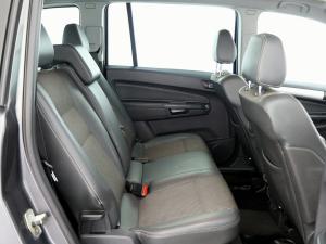Grey Opel Zafira 2010 in Tallinn, with an engine capacity of 1.70 L and mileage of 398 thousand km for 1299 €, photo 17 on AUTOMOTO.COM.LV