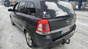 Pelēks Opel Zafira 2011 Marijampole, ar dzinēja tilpumu 1.80 L un nobraukumu 290 tūkst. km par 2150 €, foto 5 vietnē AUTOMOTO.COM.LV